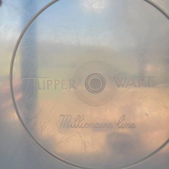 Tupperware | Kitchen | 954 Tupperware Millionaire Line Party Tray ...